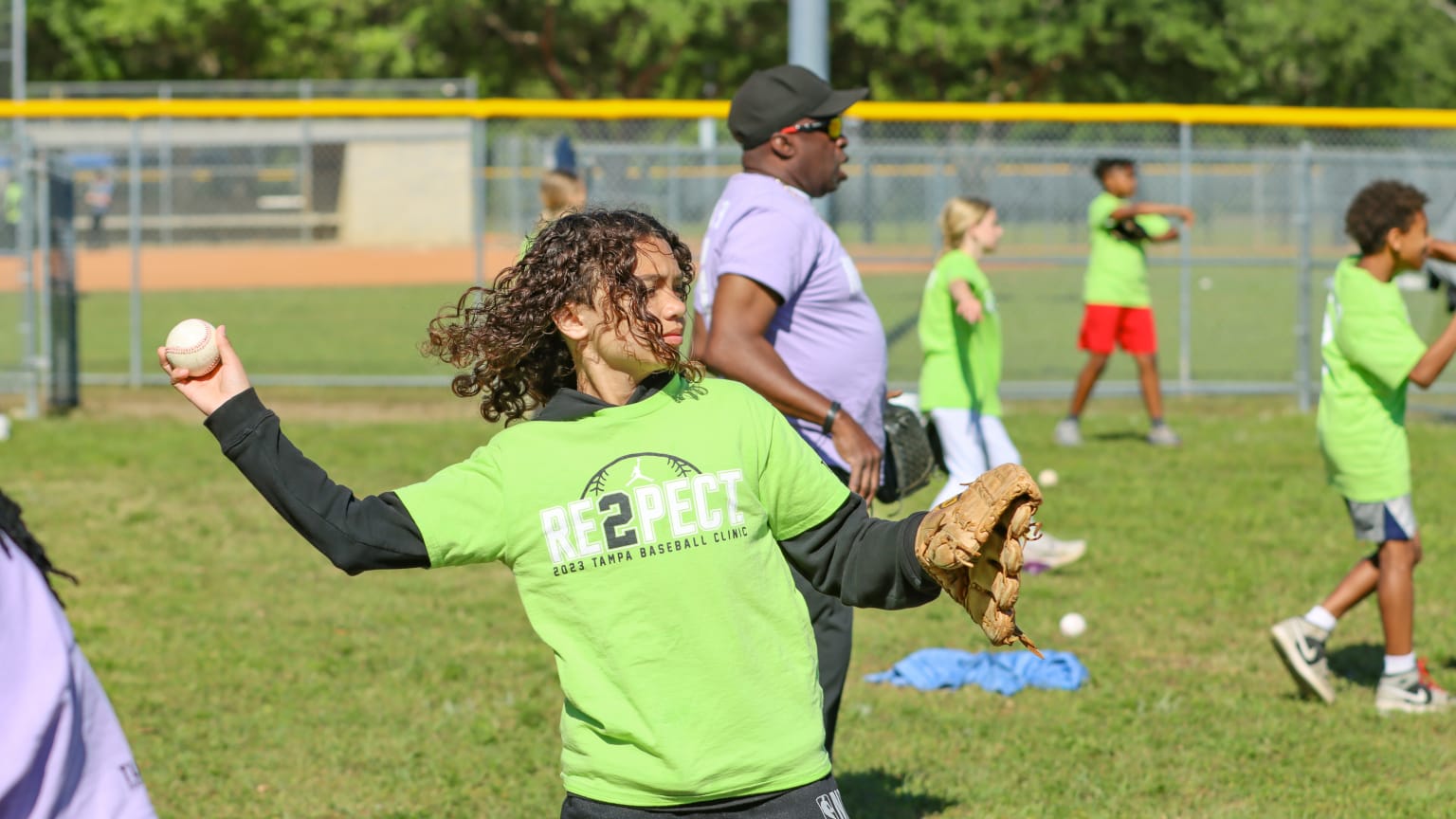 2023 Tampa Clinic photos | Derek Jeter's Turn 2 Foundation | MLB.com