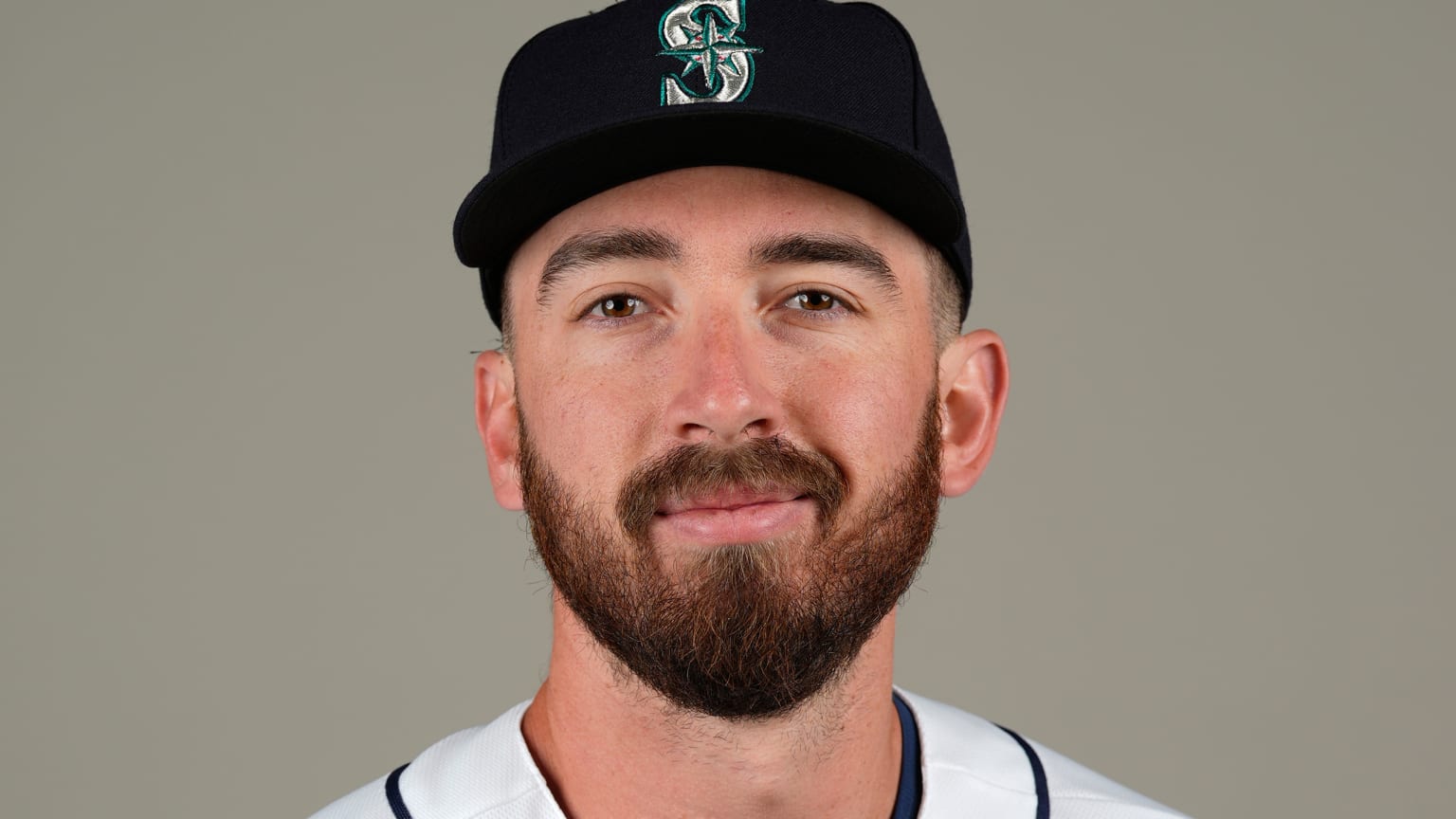 Nick Davila called up to Mariners for MLB debut