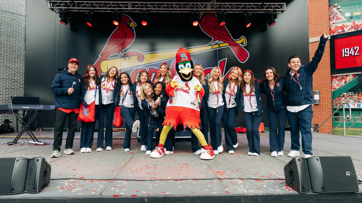 Team Fredbird | St. Louis Cardinals