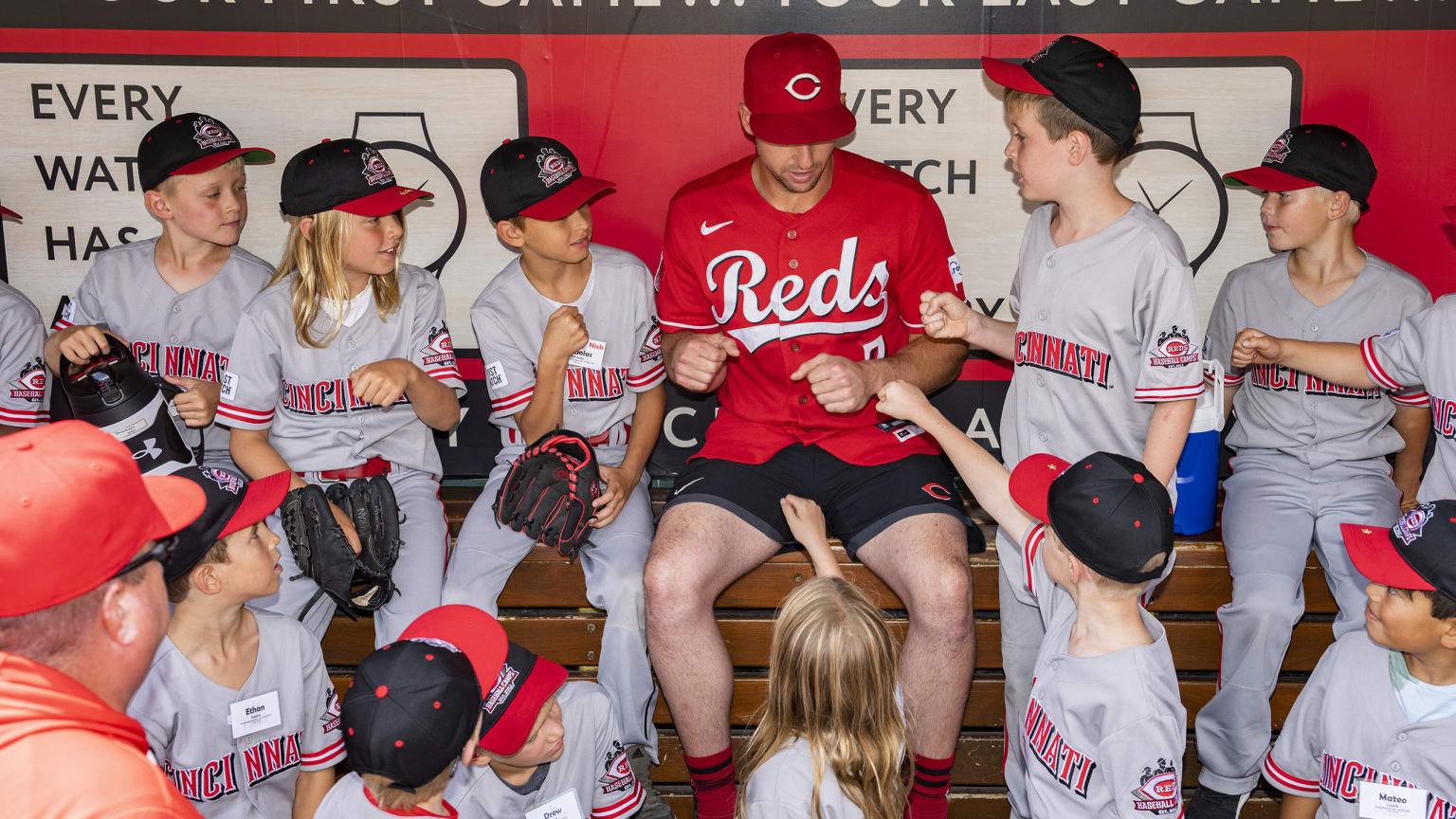Cincinnati Reds Baseball and Softball Camps | Cincinnati Reds