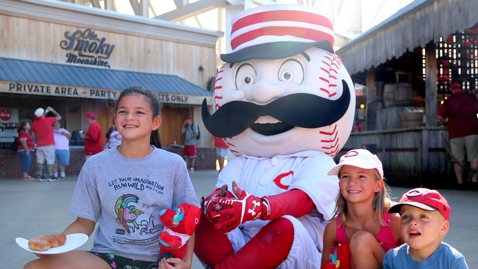 SEASON TICKET MEMBER EVENT INFORMATION | Cincinnati Reds
