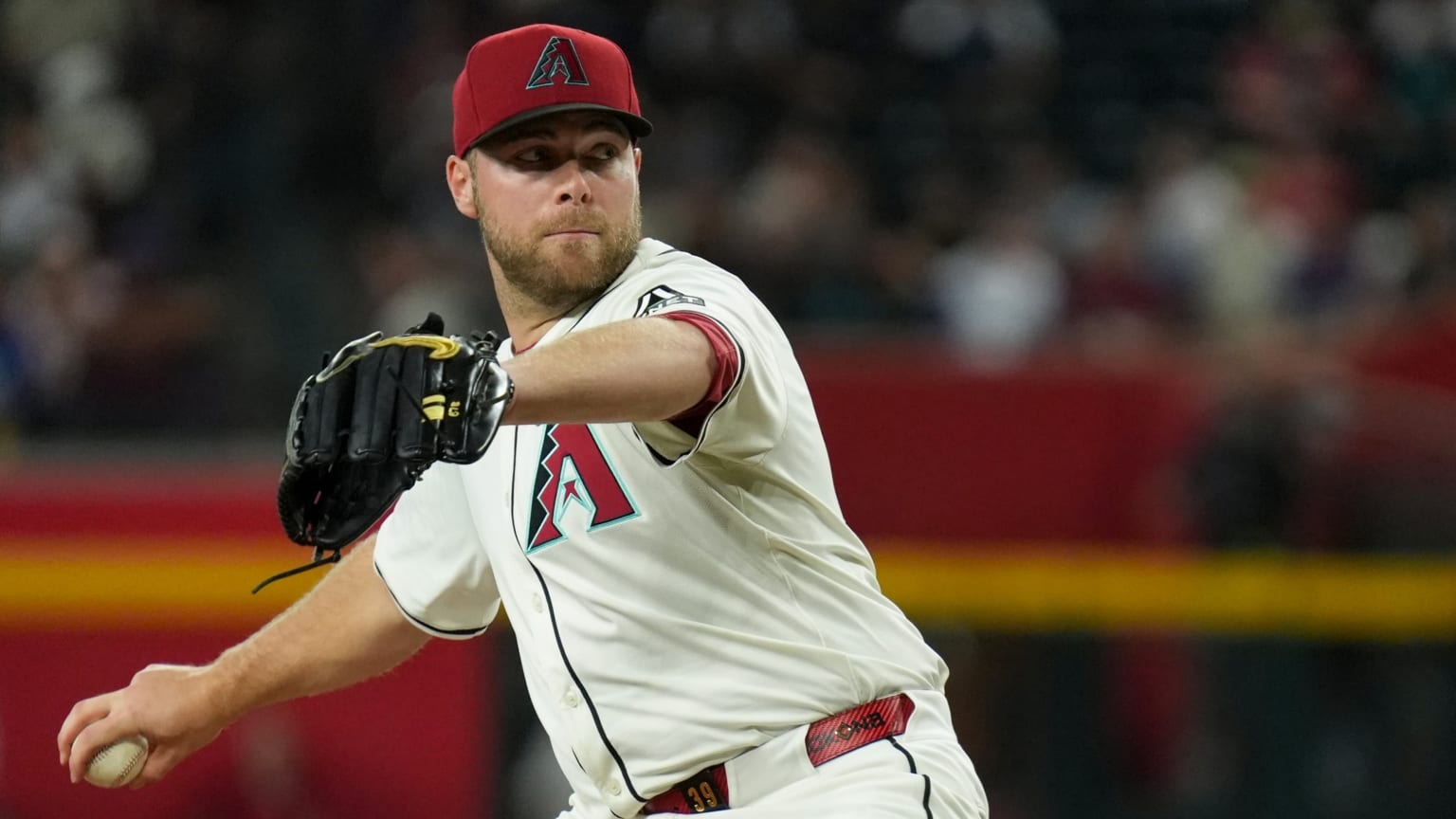 Corbin Burnes suffers setback with teres strain