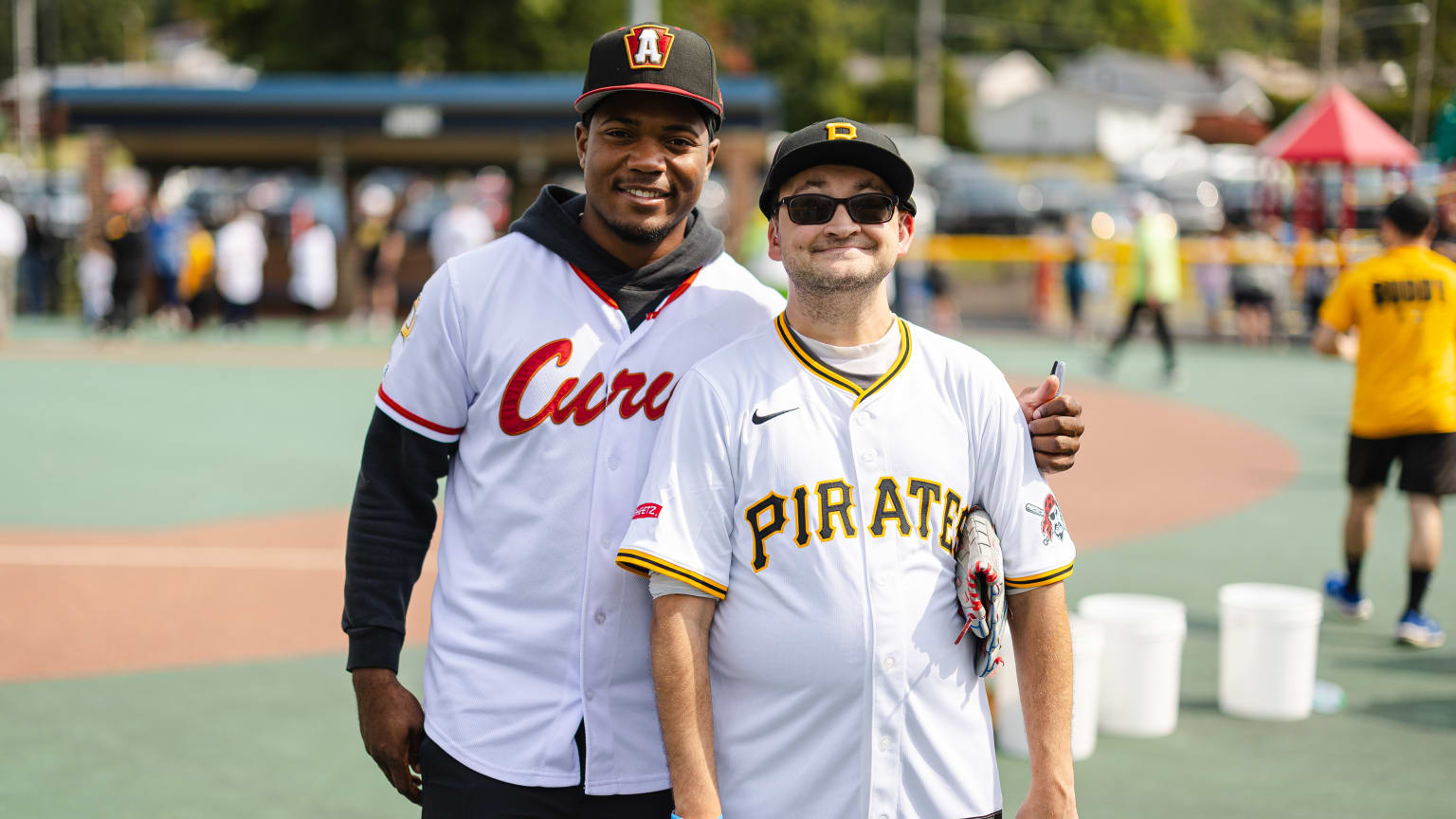 Pirates Charities hosts Miracle League fantasy camp