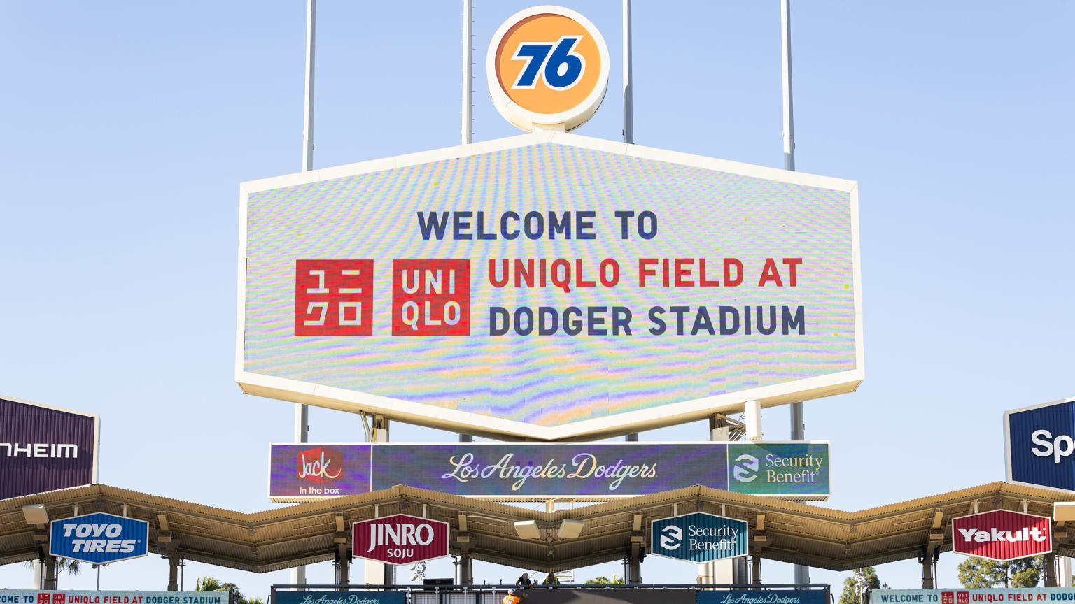 Dodger Stadium announces partnership with UNIQLO