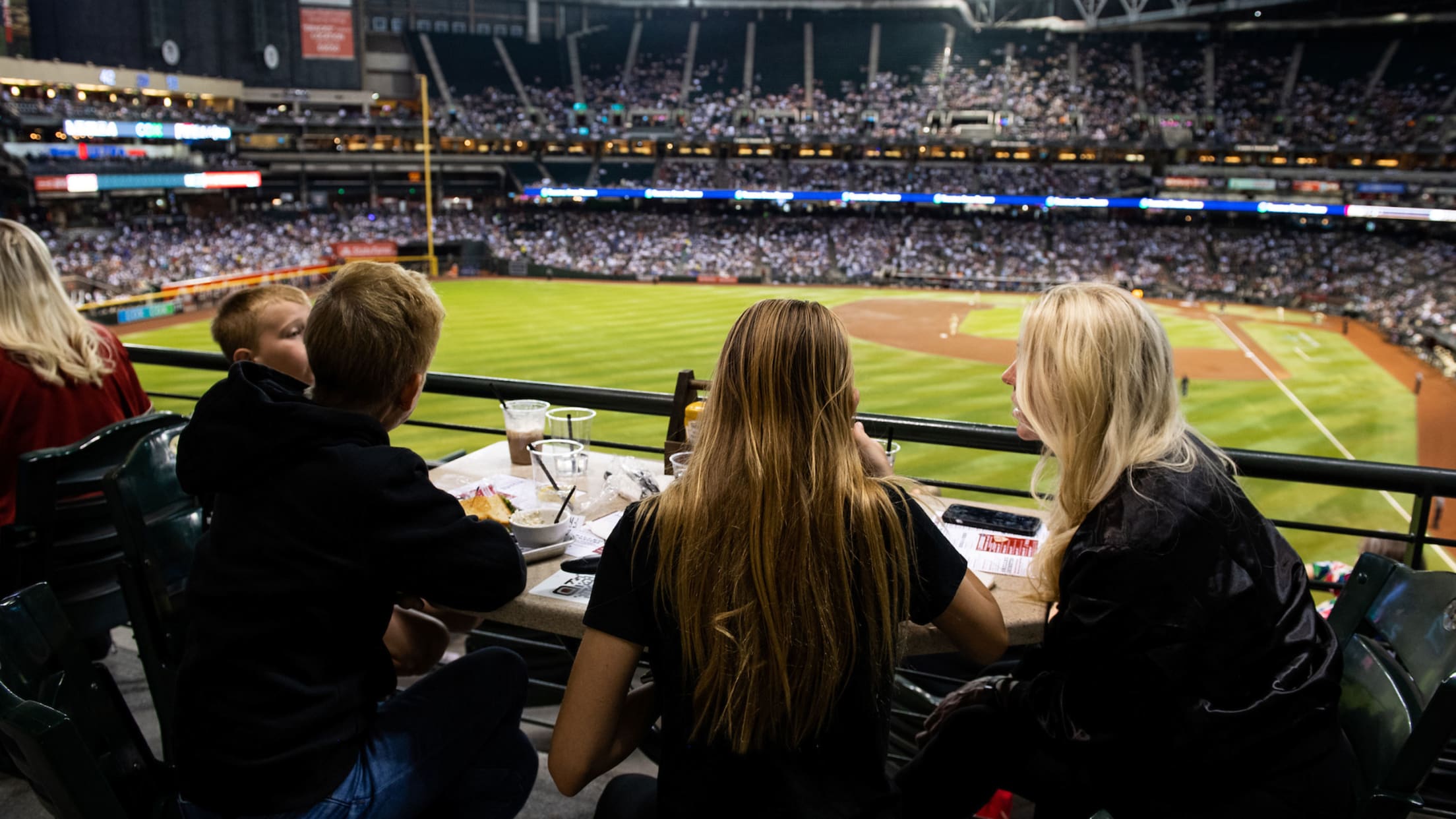 Corporate Hospitality | Arizona Diamondbacks