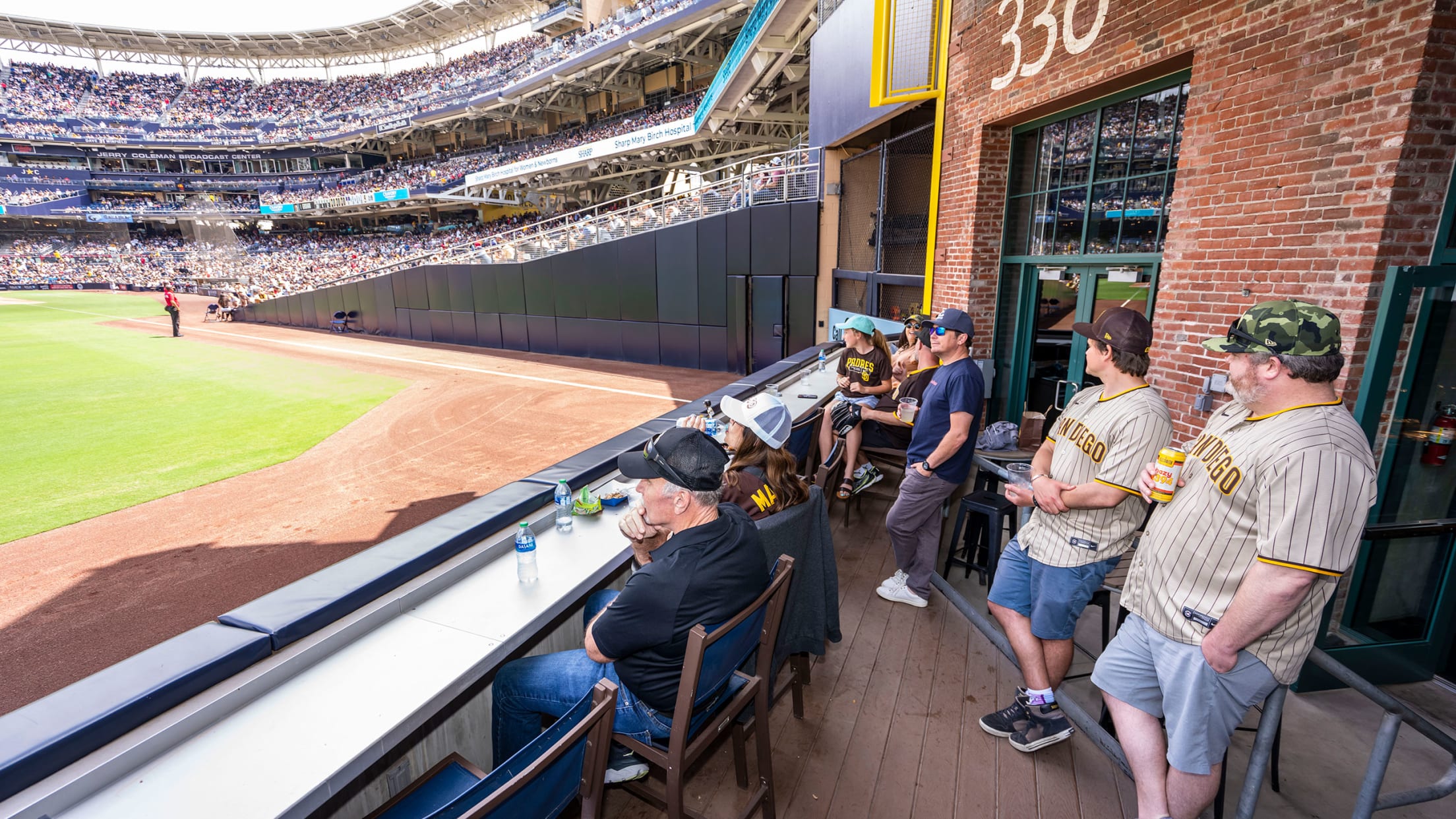 Suites | Los Padres de San Diego