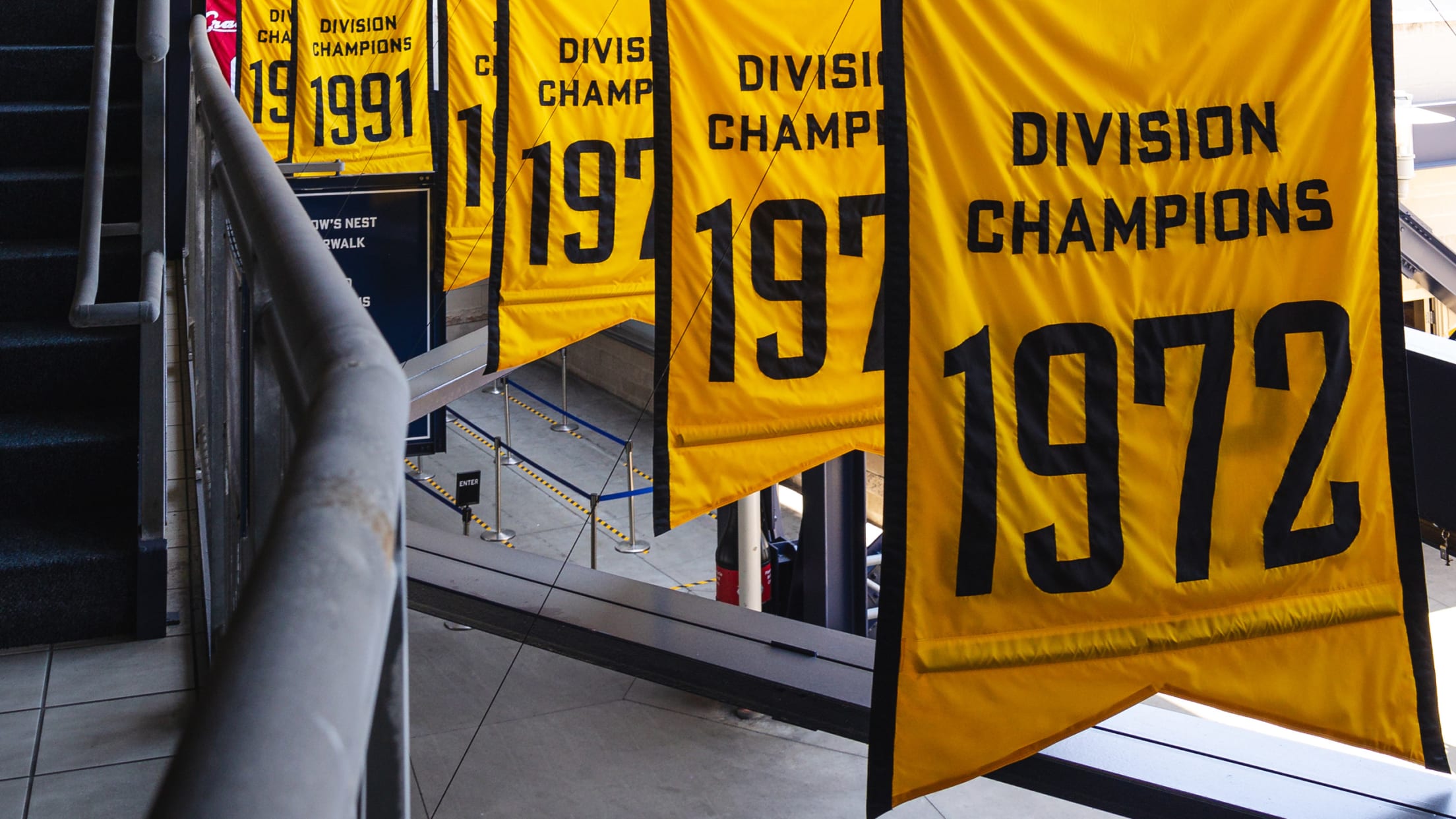 Main Concourse | Experience History at PNC Park | Pittsburgh Pirates