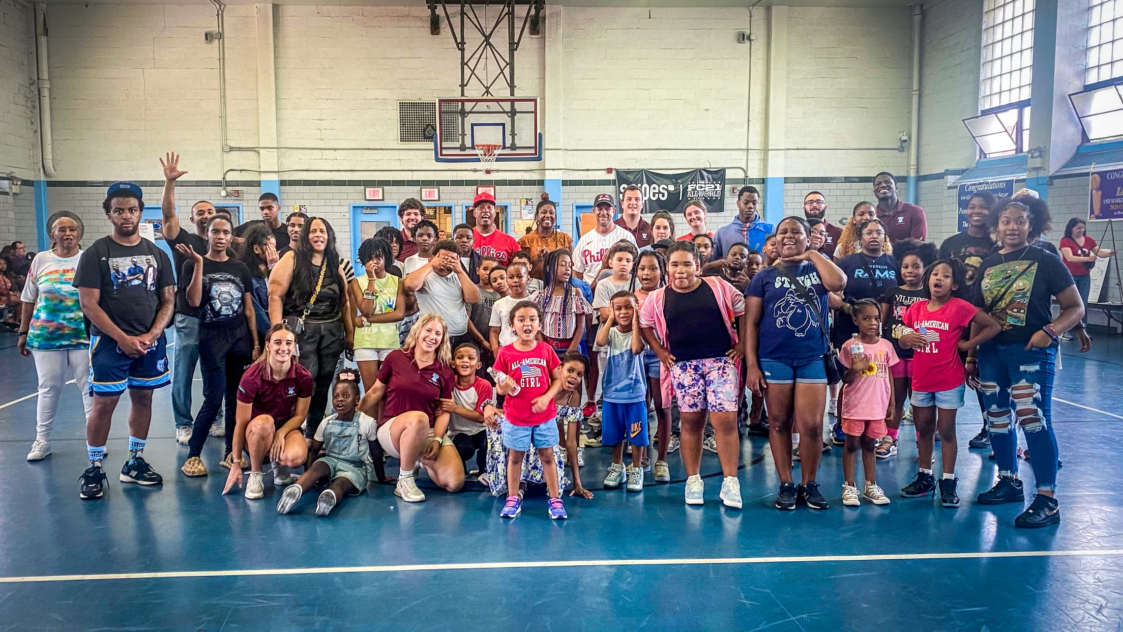 Mickey Morandini Milt Thompson and Phanatic Kick-Off Phillies ...