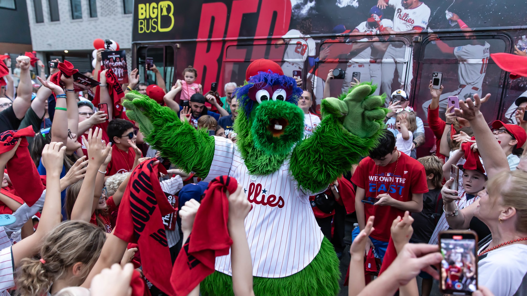 Phillies host Postseason Block Party outside Garage Fishtown ...