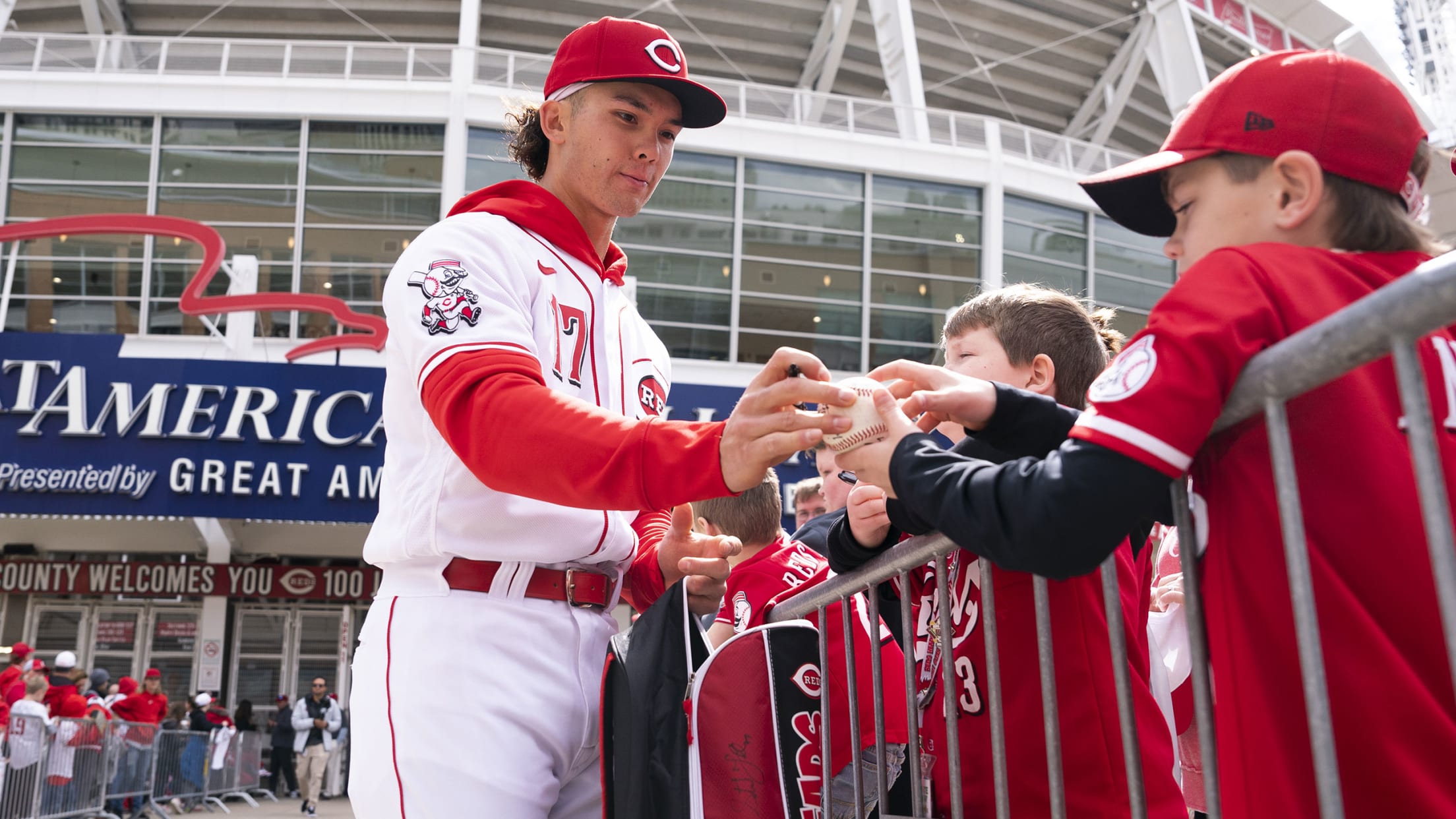 Kids Opening Day | Specials | Tickets | Cincinnati Reds