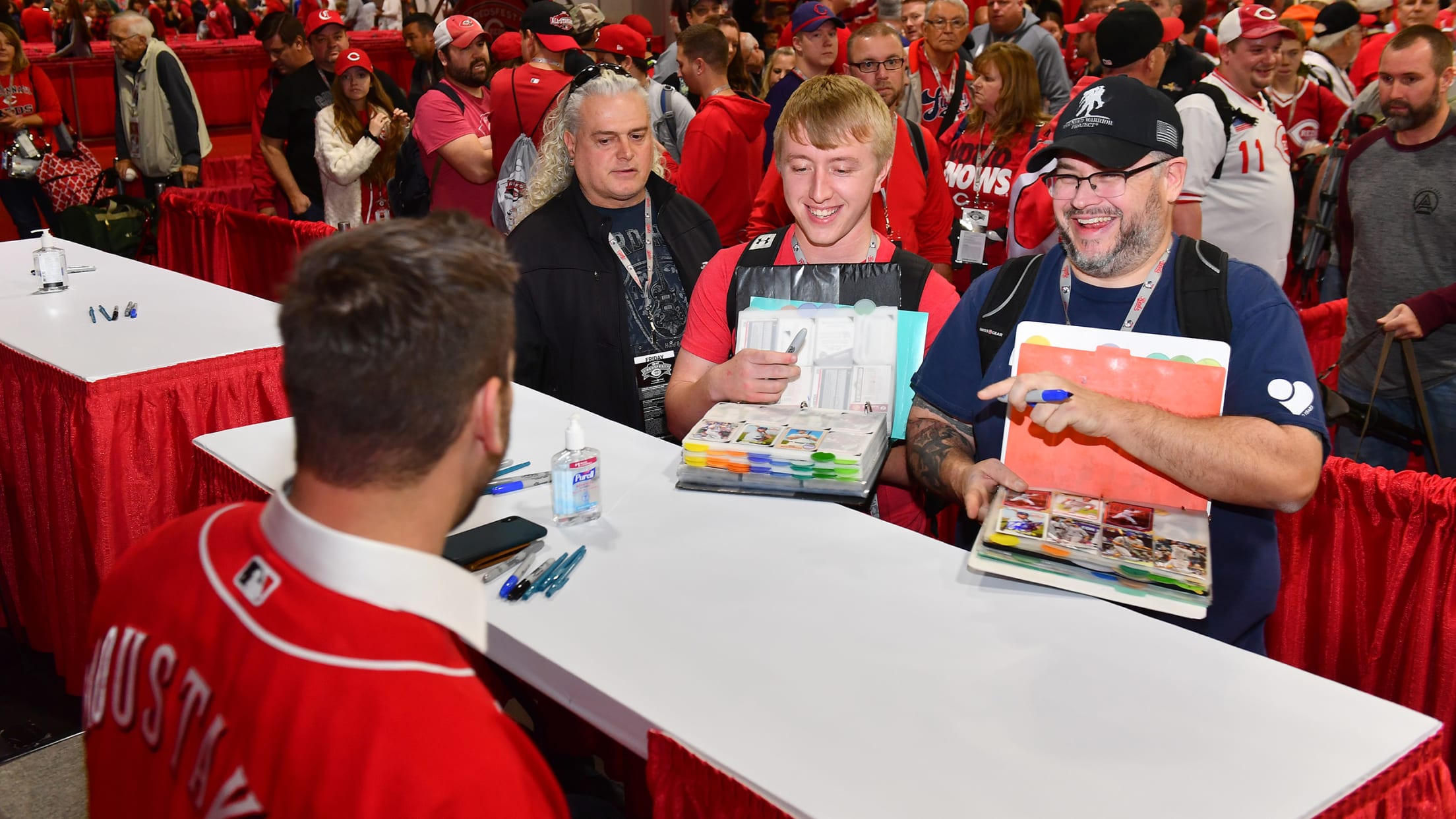 Redsfest - Player Autographs | Cincinnati Reds
