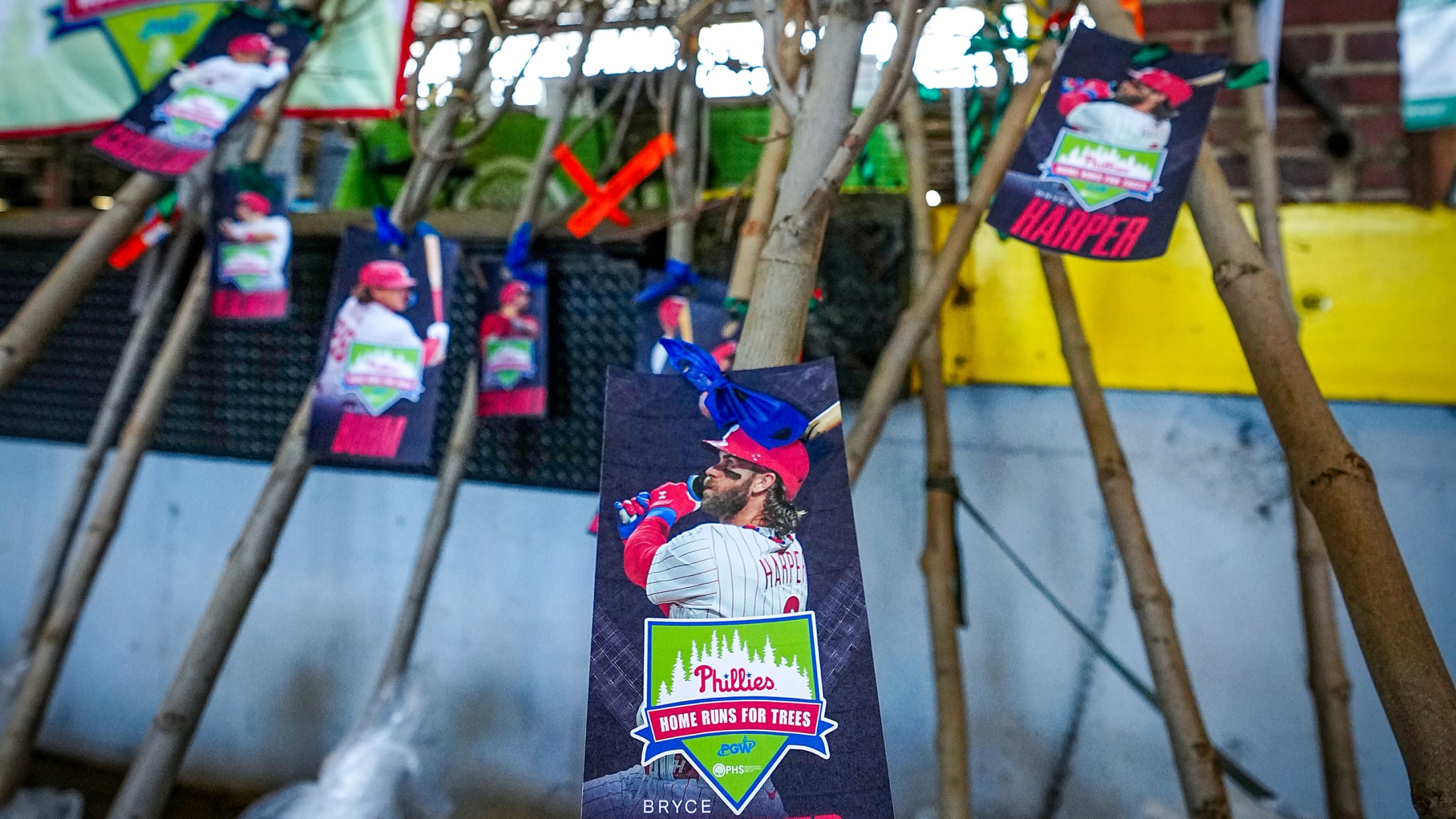 Red Goes Green | Philadelphia Phillies