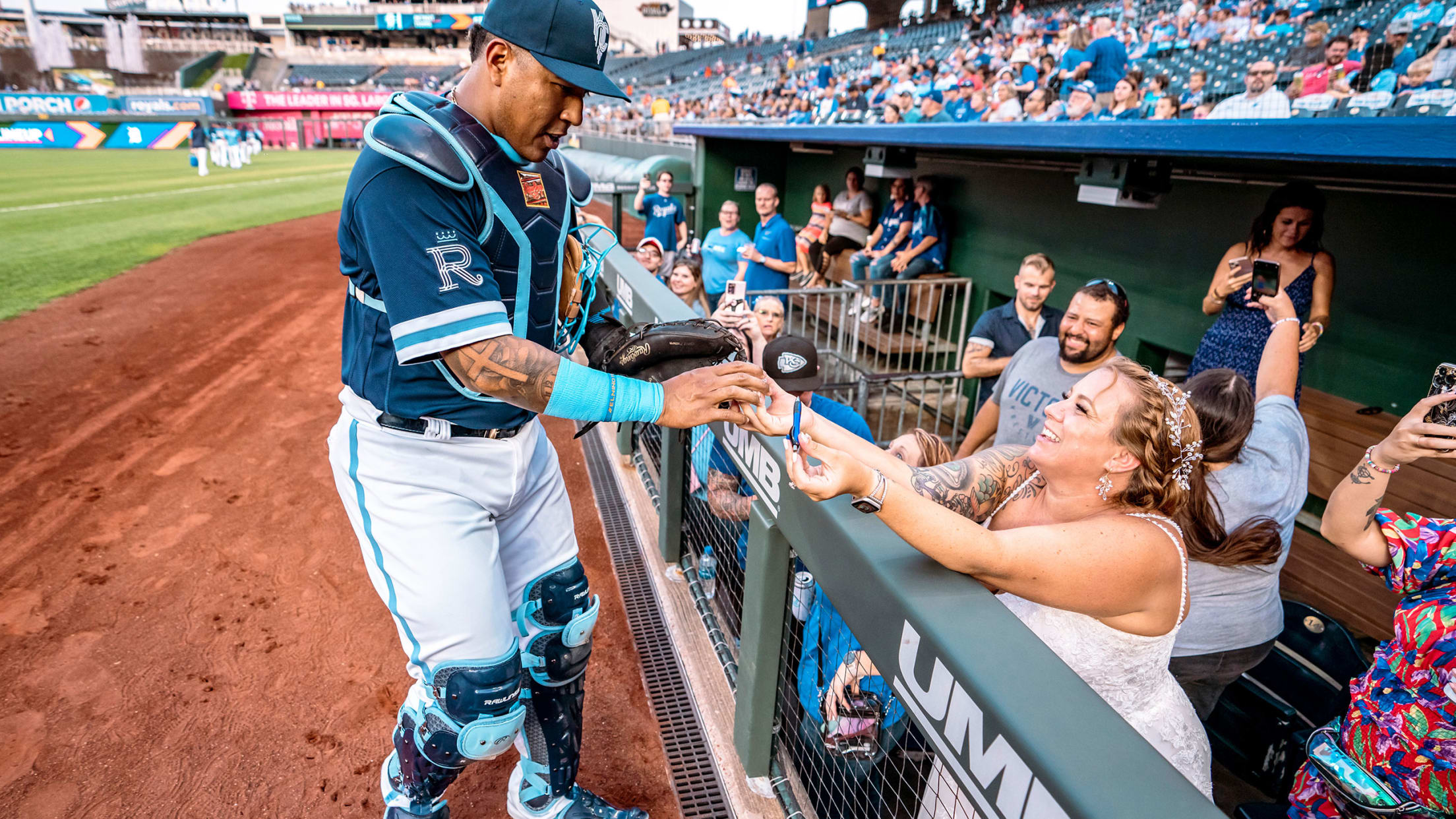 Buy Kansas City Royals Suites | Kansas City Royals