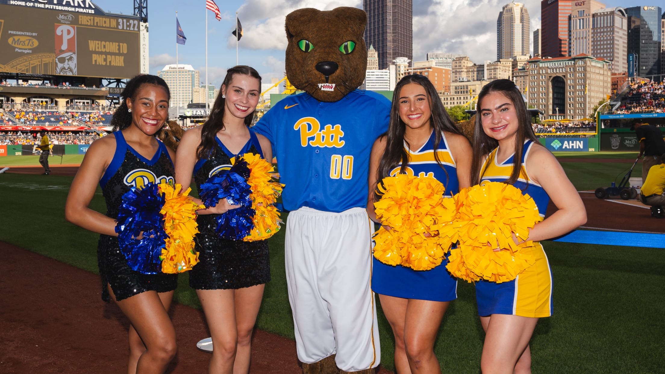 University of Pittsburgh Night | Pittsburgh Pirates