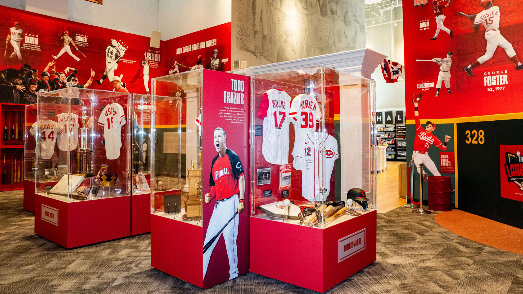 The Long Ball: Exhibit Photo Gallery | Cincinnati Reds