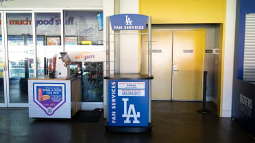 Souvenir Buttons at Dodger Stadium | Los Angeles Dodgers