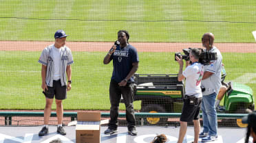 Washington Nationals Host DCPS Students for Homestead Grays Legacy ...