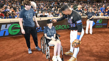 Mets honor Sarah Langs, raise ALS awareness on Lou Gehrig Day