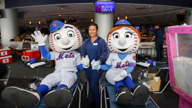 Service Drives | New York Mets