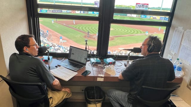 Rays radio broadcast honors late colleague Dave Wills