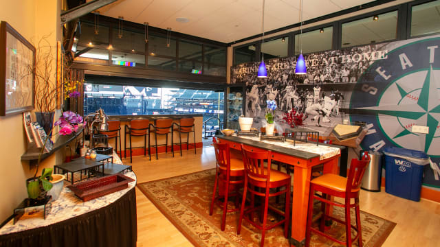 Buy Mariners Suites | Seattle Mariners