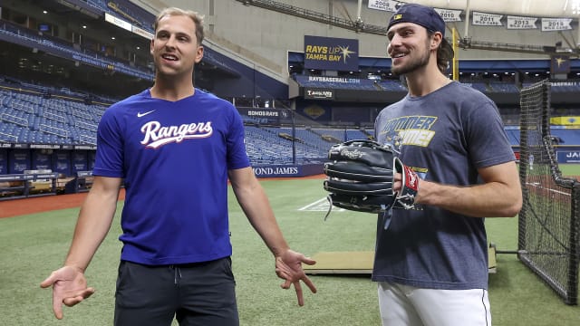 History of brothers playing in MLB postseason