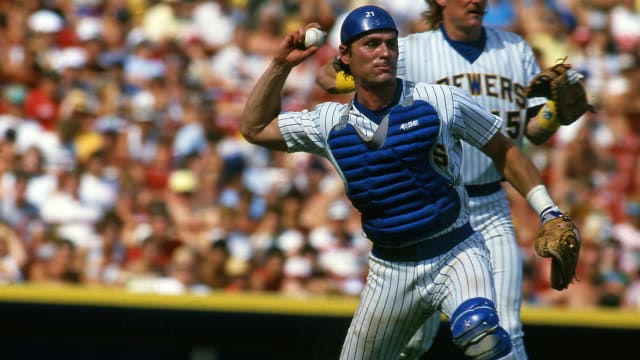 Bill Schroeder enters 29th year as Brewers broadcaster