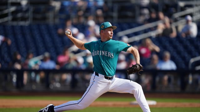 Mariners Recall RHP Alex Hoppe