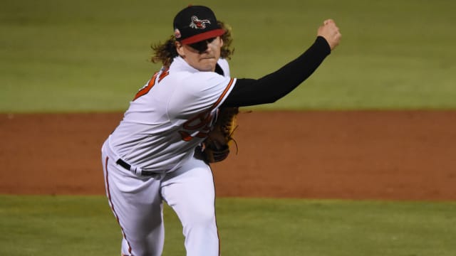 Nolan Hoffman pitches on Major League mound for first time