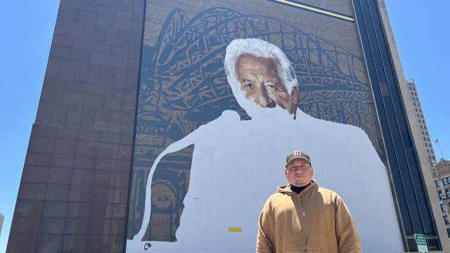 Bob Uecker mural coming to Milwaukee