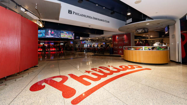 Philadelphia Insurance Club Amenities and Services | Philadelphia Phillies