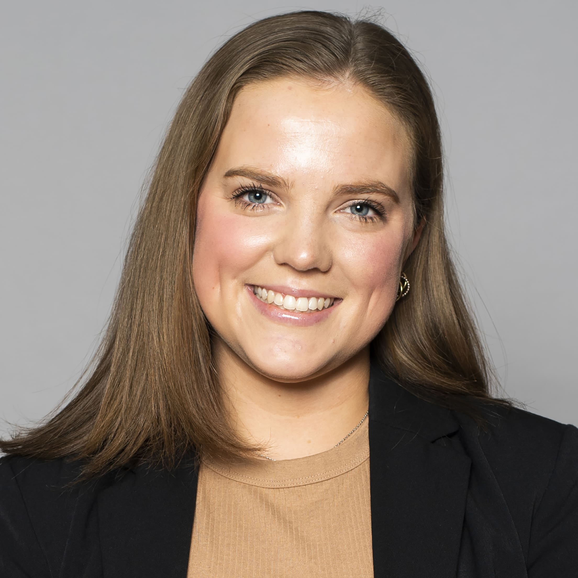 Reilly Burns's Instagram, Twitter & Facebook on IDCrawl