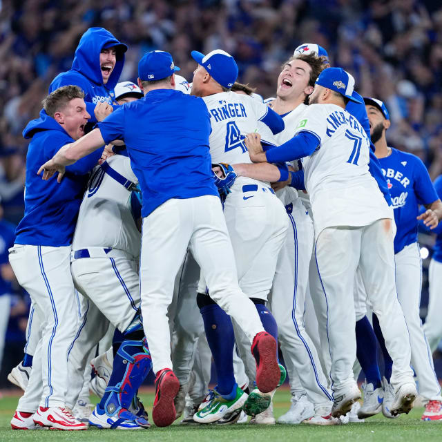 2025 Postseason History | MLB.com