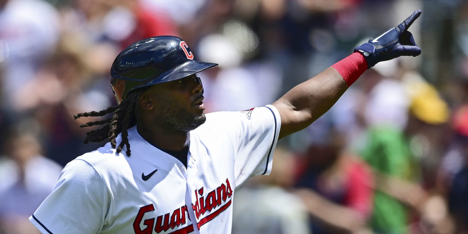 Bell lega a 500 CI y Guardianes barren a Atléticos en casa