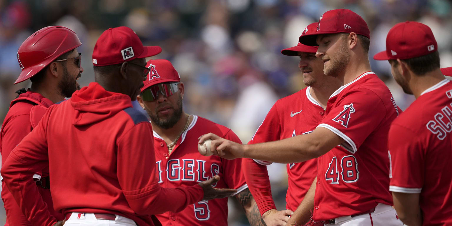 Angels roster battles in final week of Spring Training
