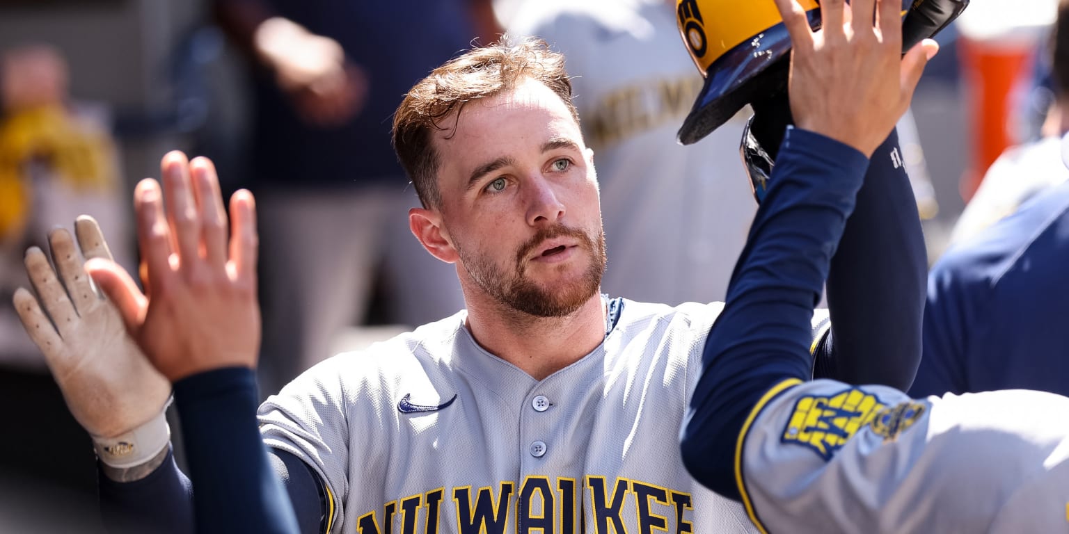 Brewers slugging at plate more in stretch run