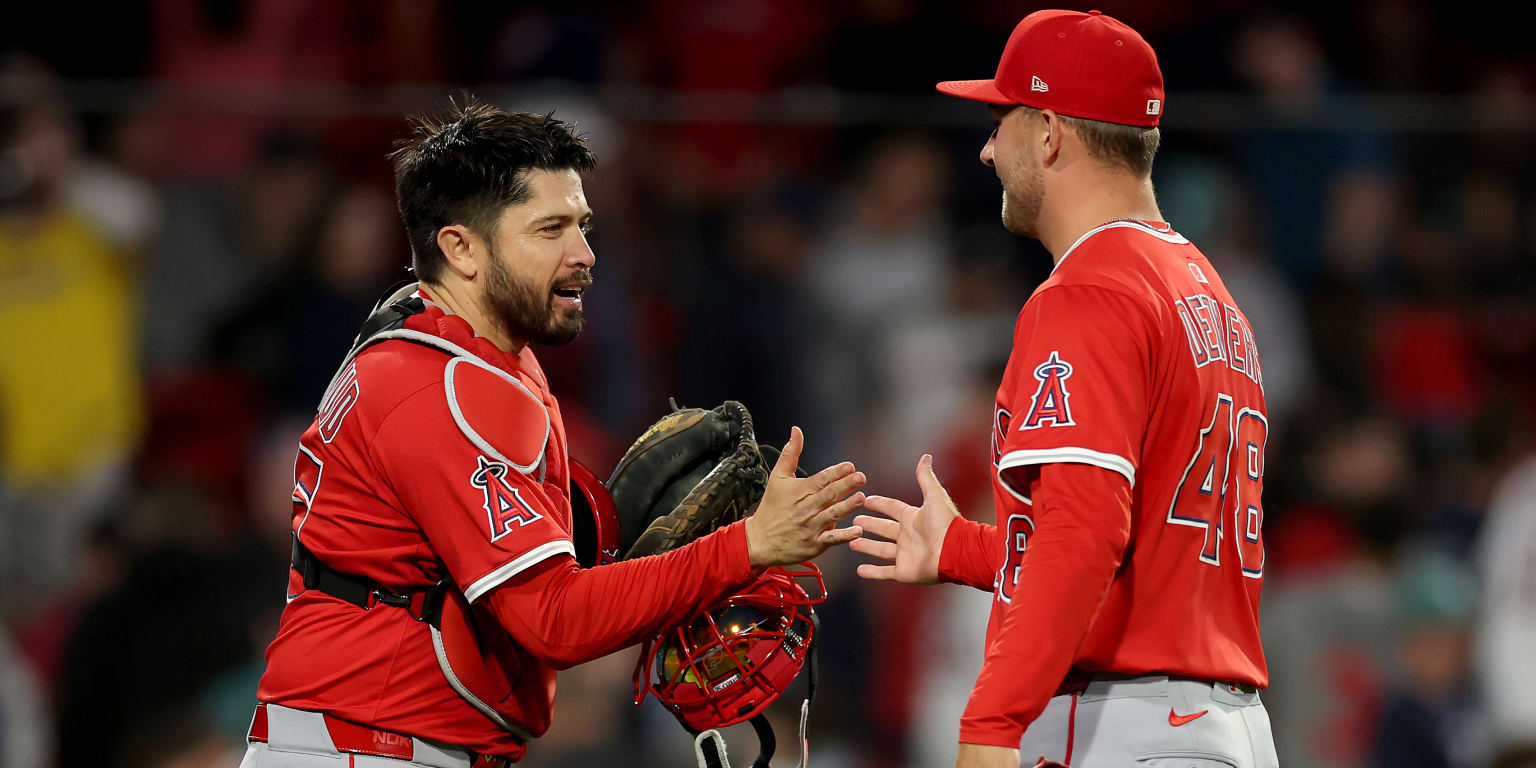 Detmers joins elite Angels company with 1st career save - BVM Sports