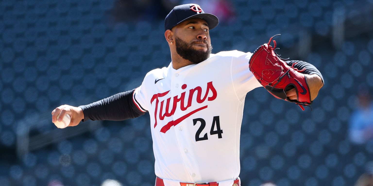 Simeon Woods Richardson delivers strong start, Twins drop series to Rays