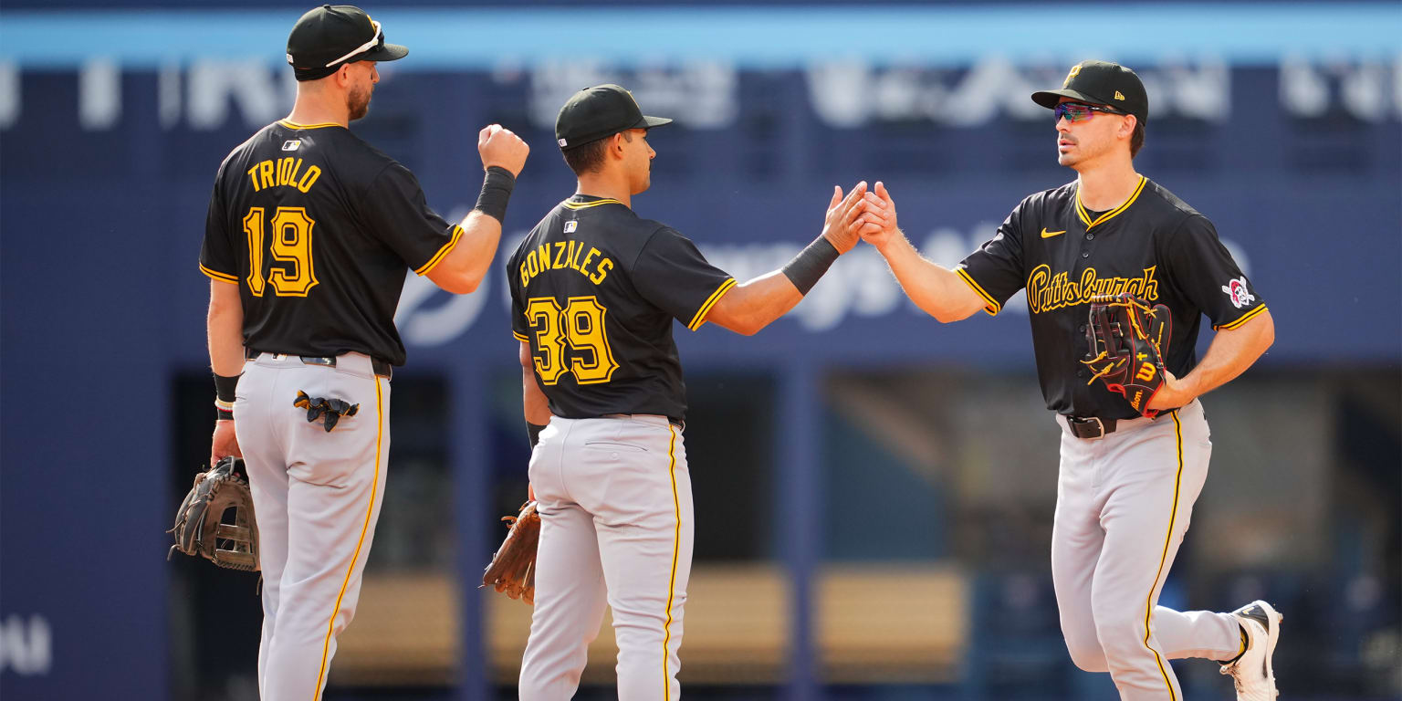 Pirates' Trade Deadline plans unclear amid NL Wild Card race