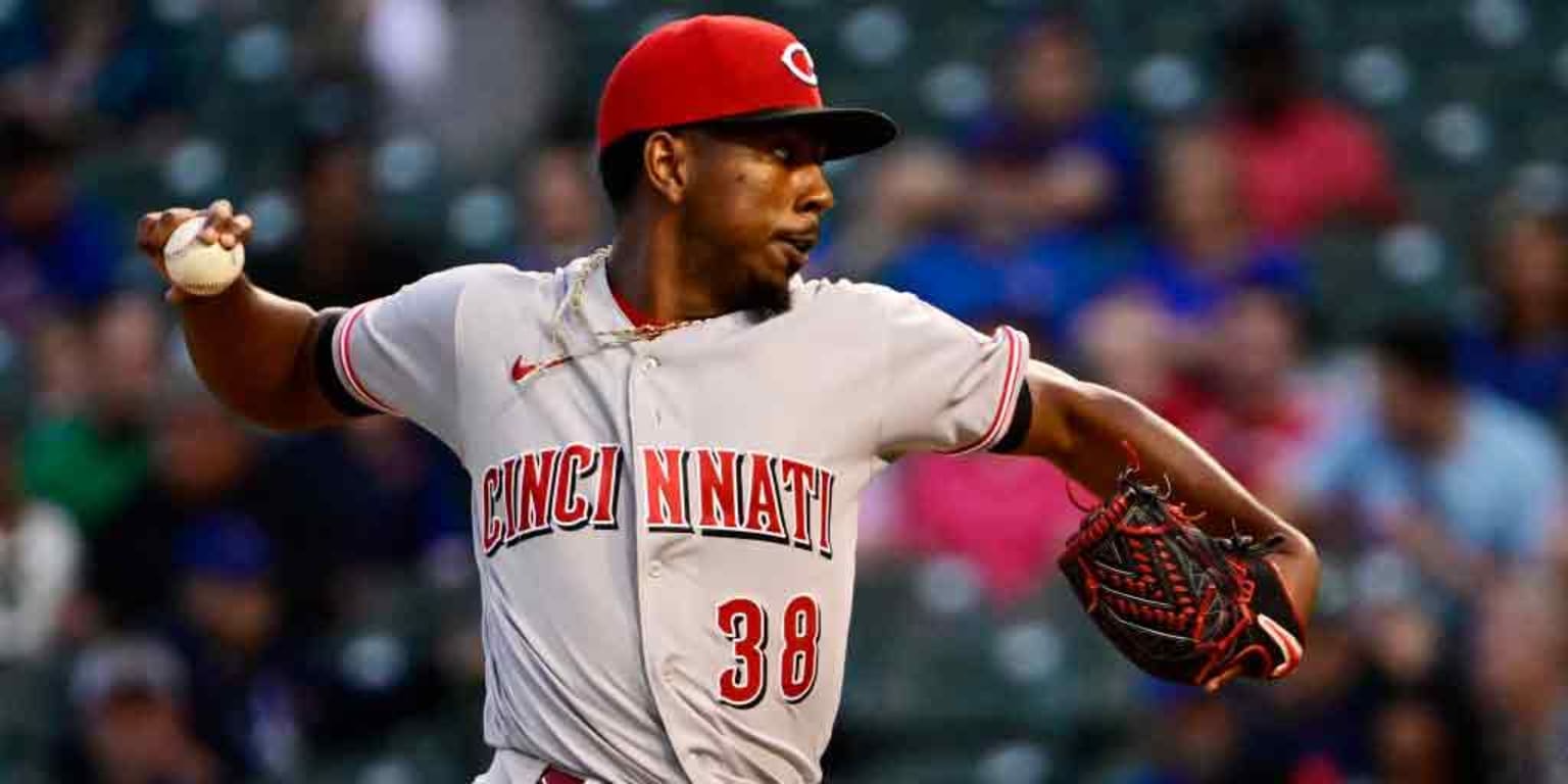 Justin Dunn working to fix issues with walks