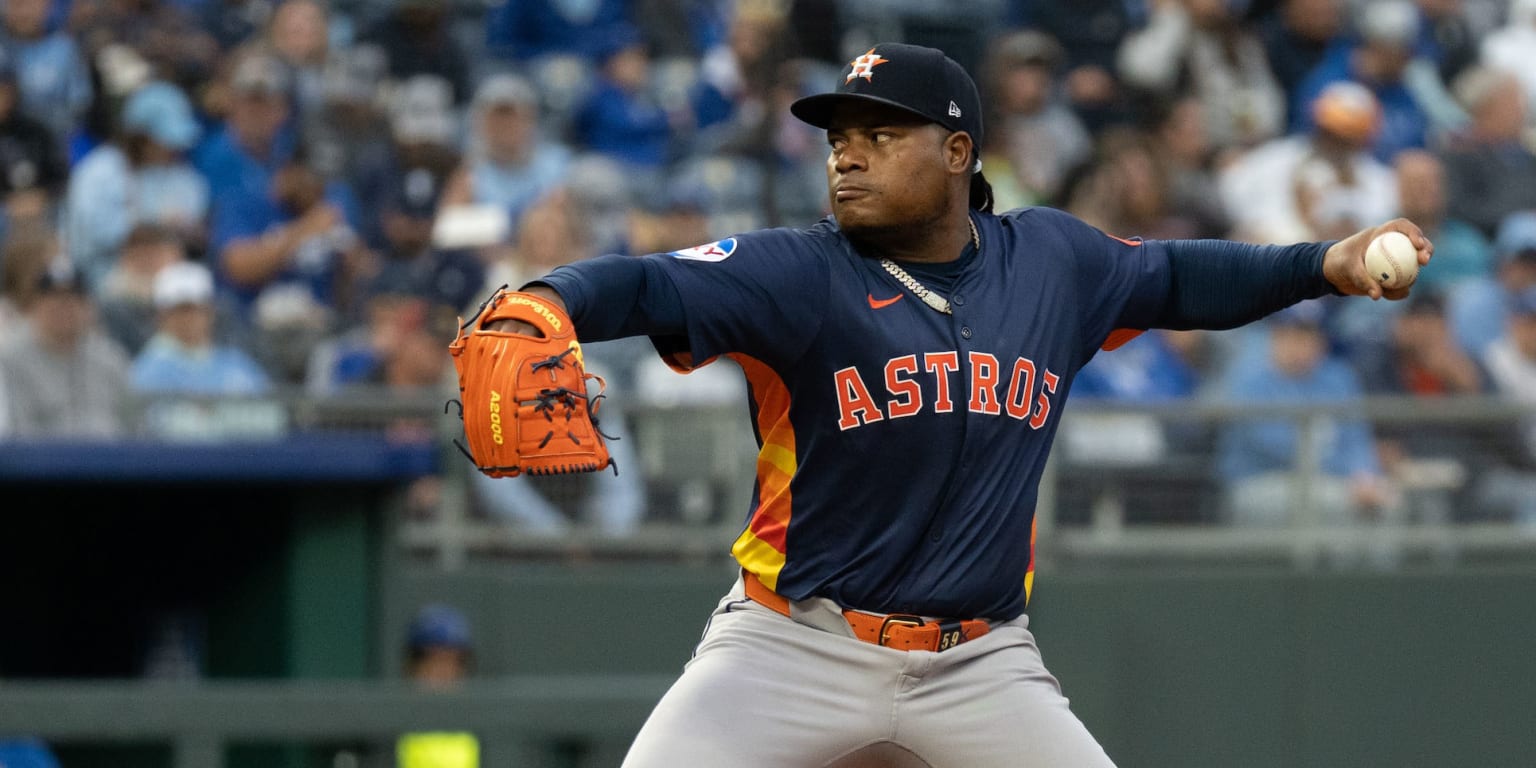 Astros shut out in back-to-back games, fall to .500