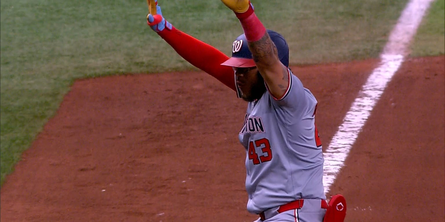 Nationals use six-run seventh inning to secure win
