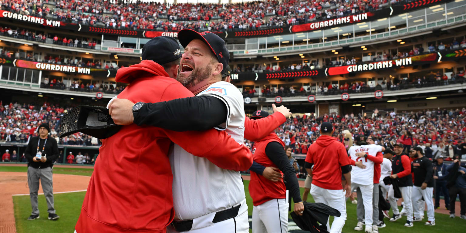 Guardians return to Cleveland looking for ALCS spark
