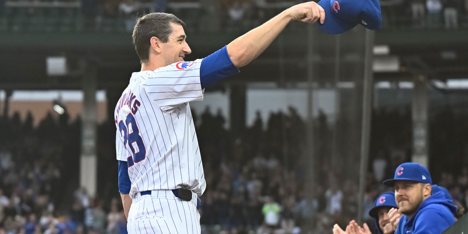 Pitcher Kyle Hendricks retiring after 12 seasons