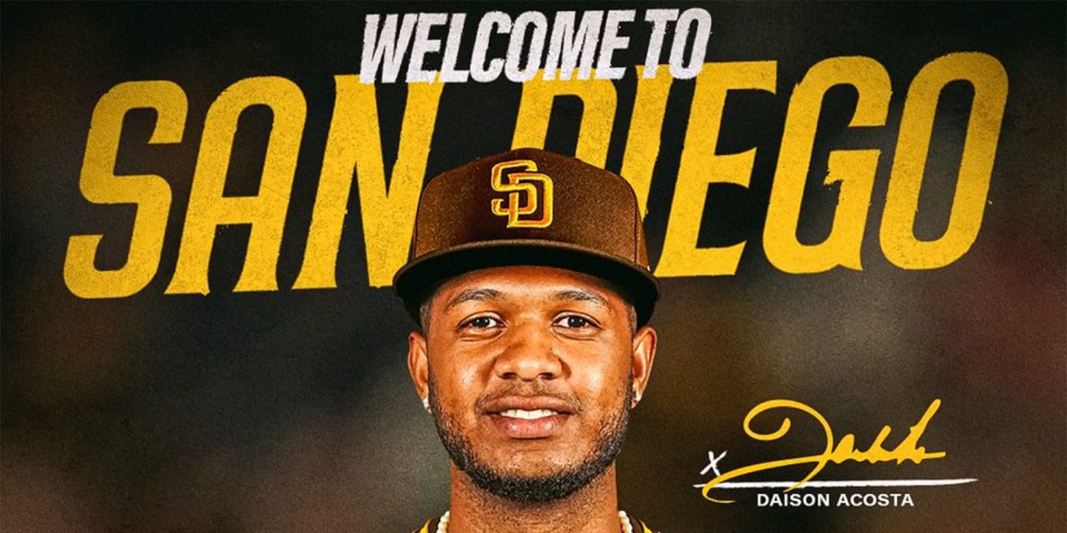 Daison Acosta firma por una temporada con los Padres