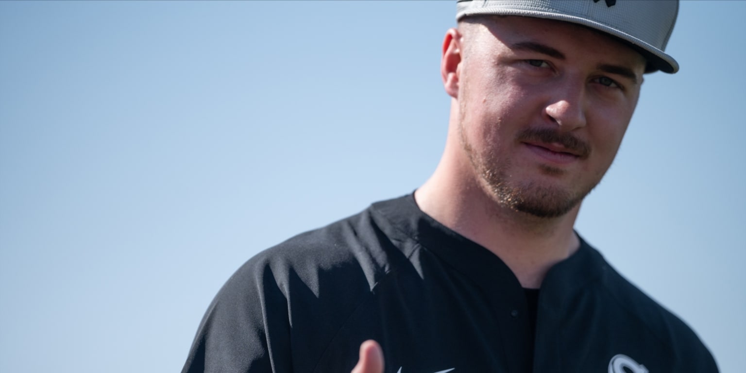 Kyle Teel gains fame with homer off Roki Sasaki