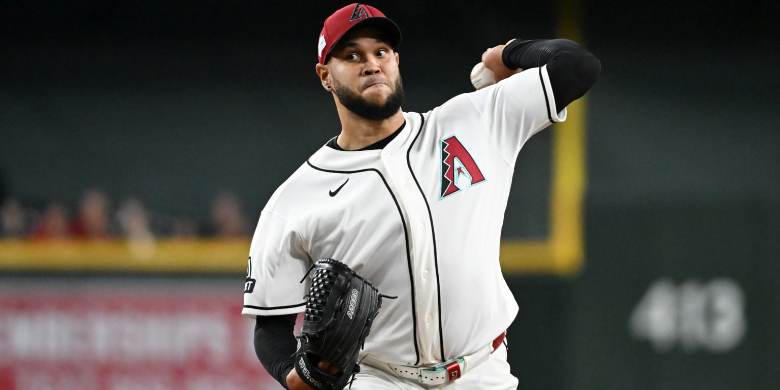 Lovullo “da las gracias” a Omar López al ver la mejoría de Eduardo ...