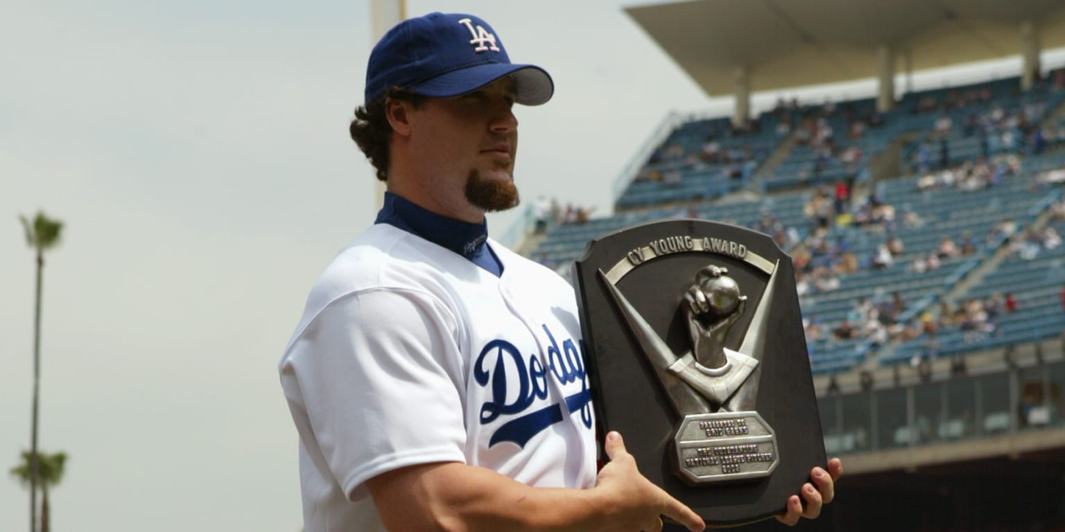 Relief pitchers to win Cy Young Award