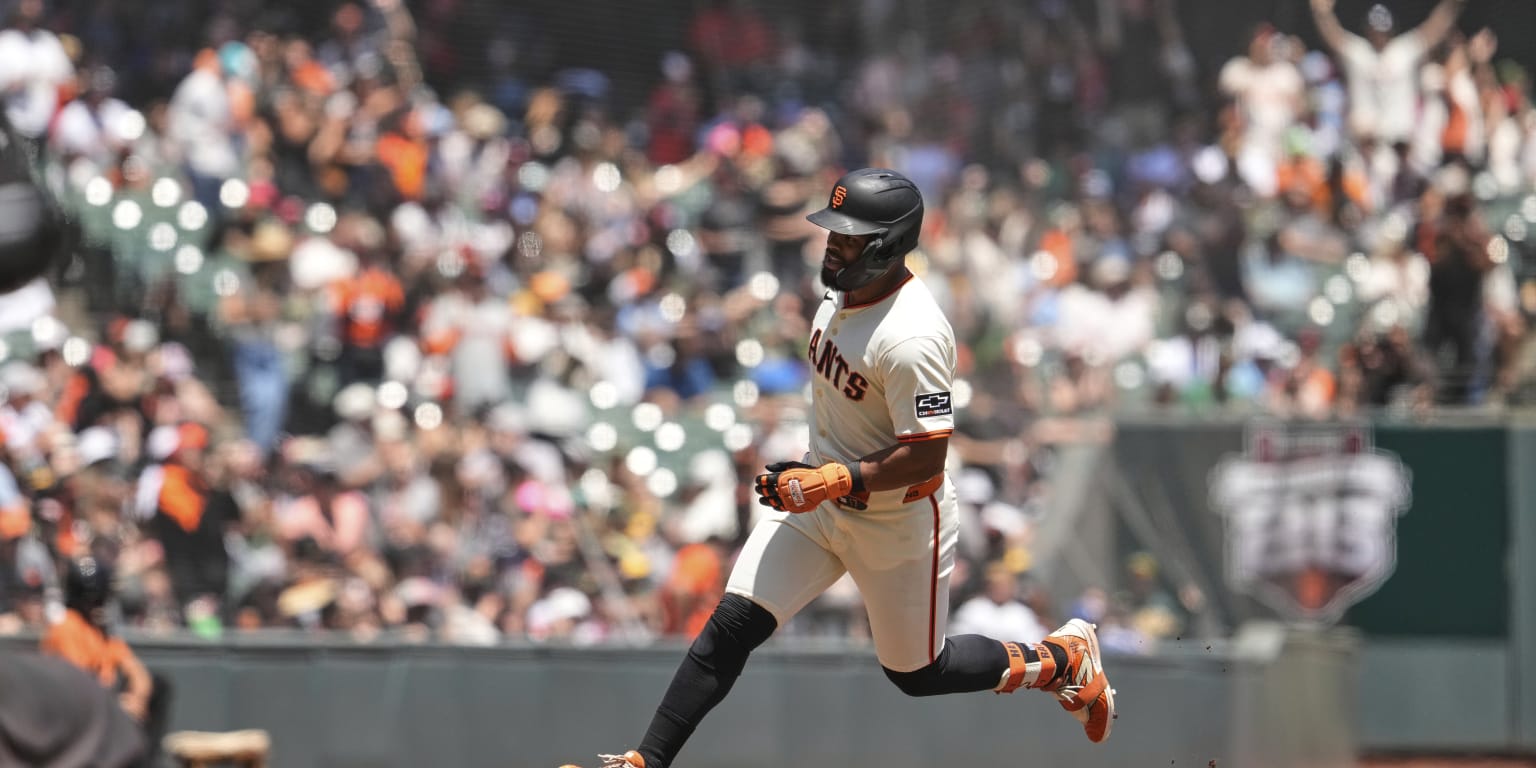 Heliot Ramos homers, hits go-ahead single as Giants sweep A's