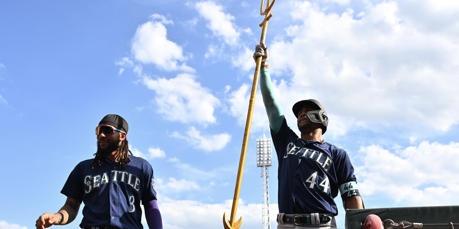 Julio Rodríguez primero con 25 HR y 25 BR en sus dos primeras temporadas